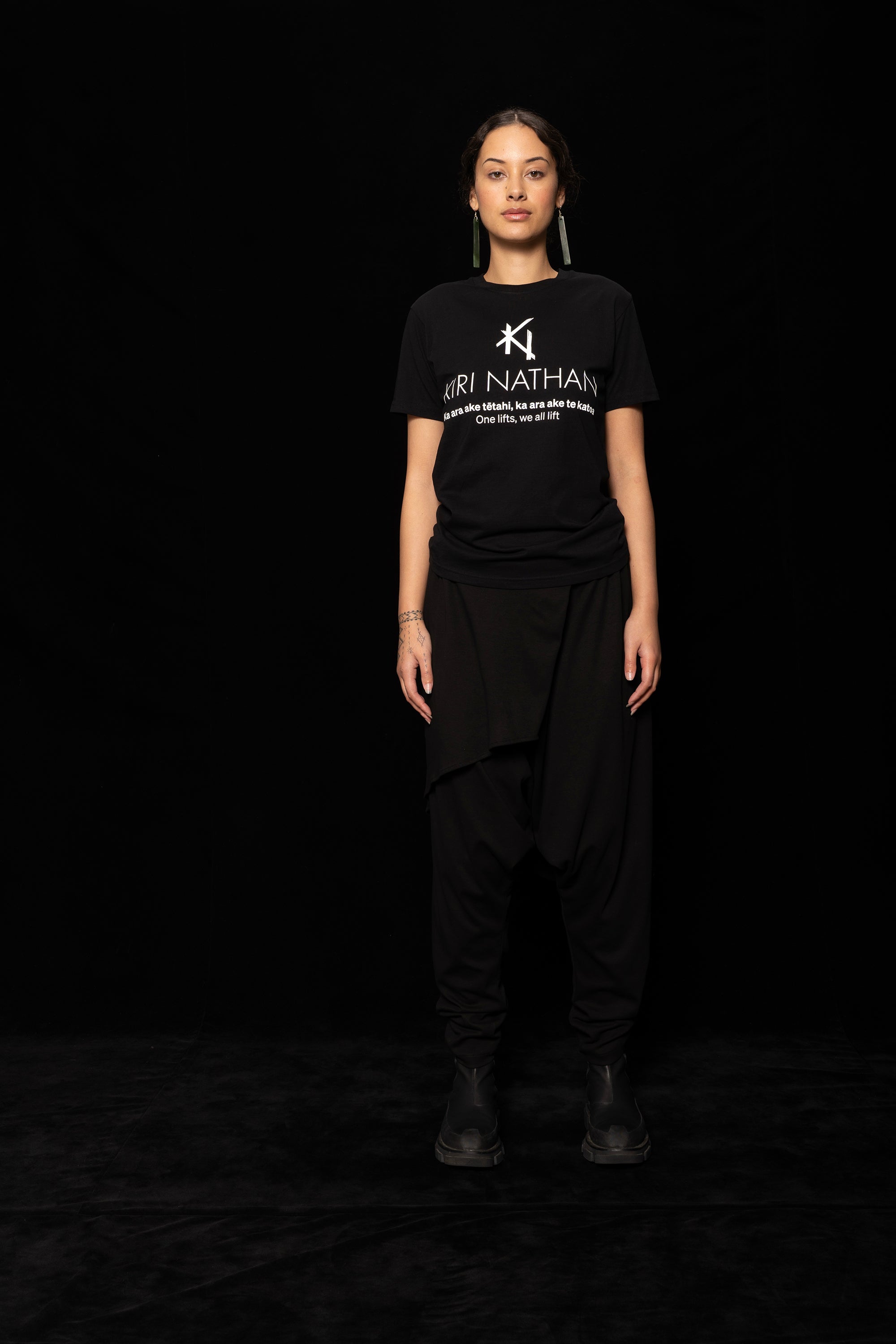 KN Tiihate | Top – Kiri Nathan