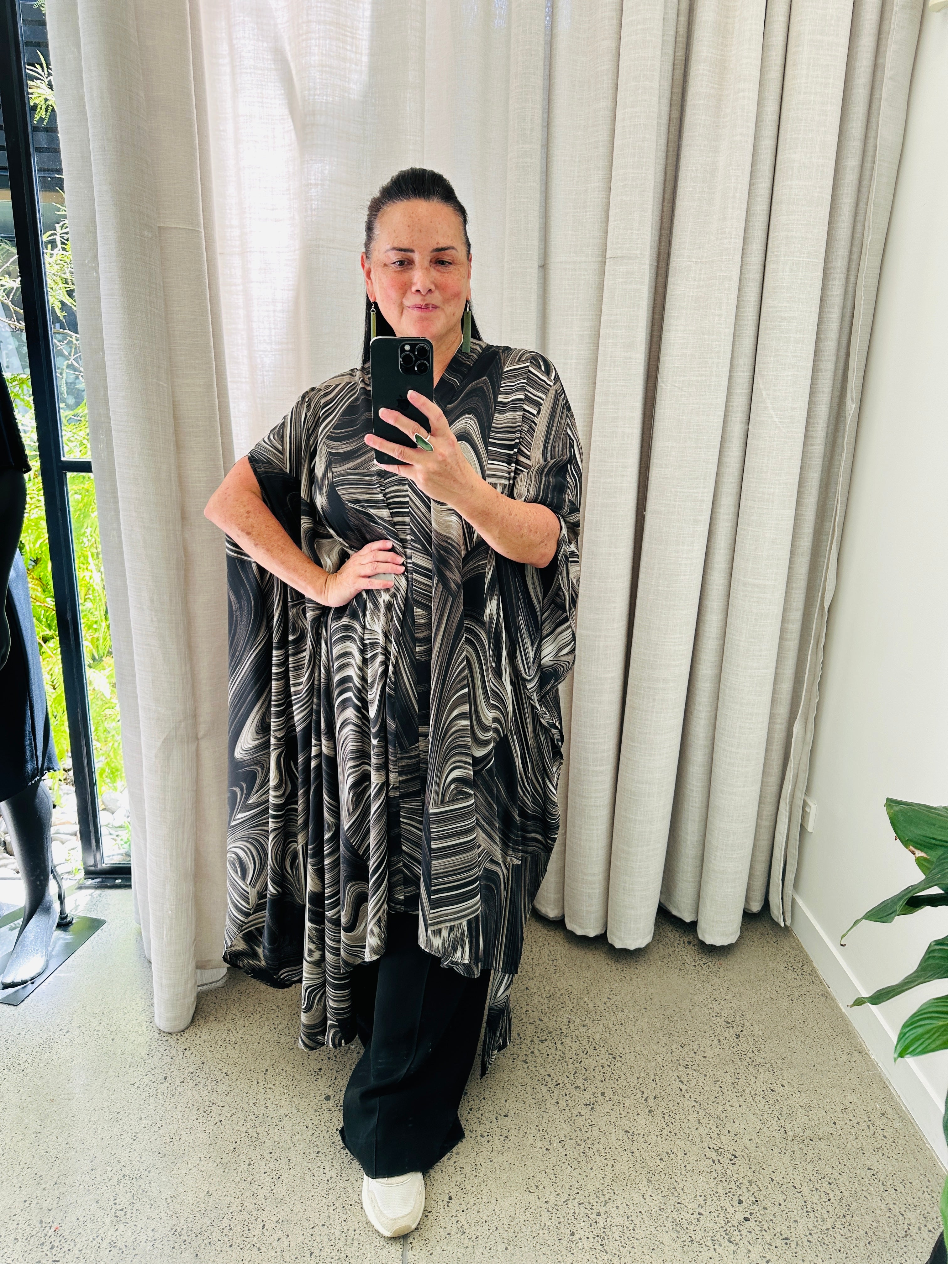 Kaaone | Dress – Kiri Nathan